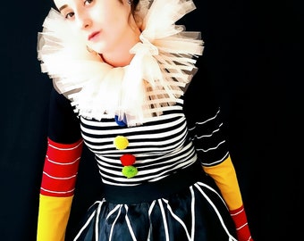 CostumeRenaissance on Etsy