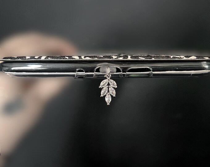 Silver and Gold Diamonds, Diamond Leaves , Kindle Charms, USB-C Dust ...