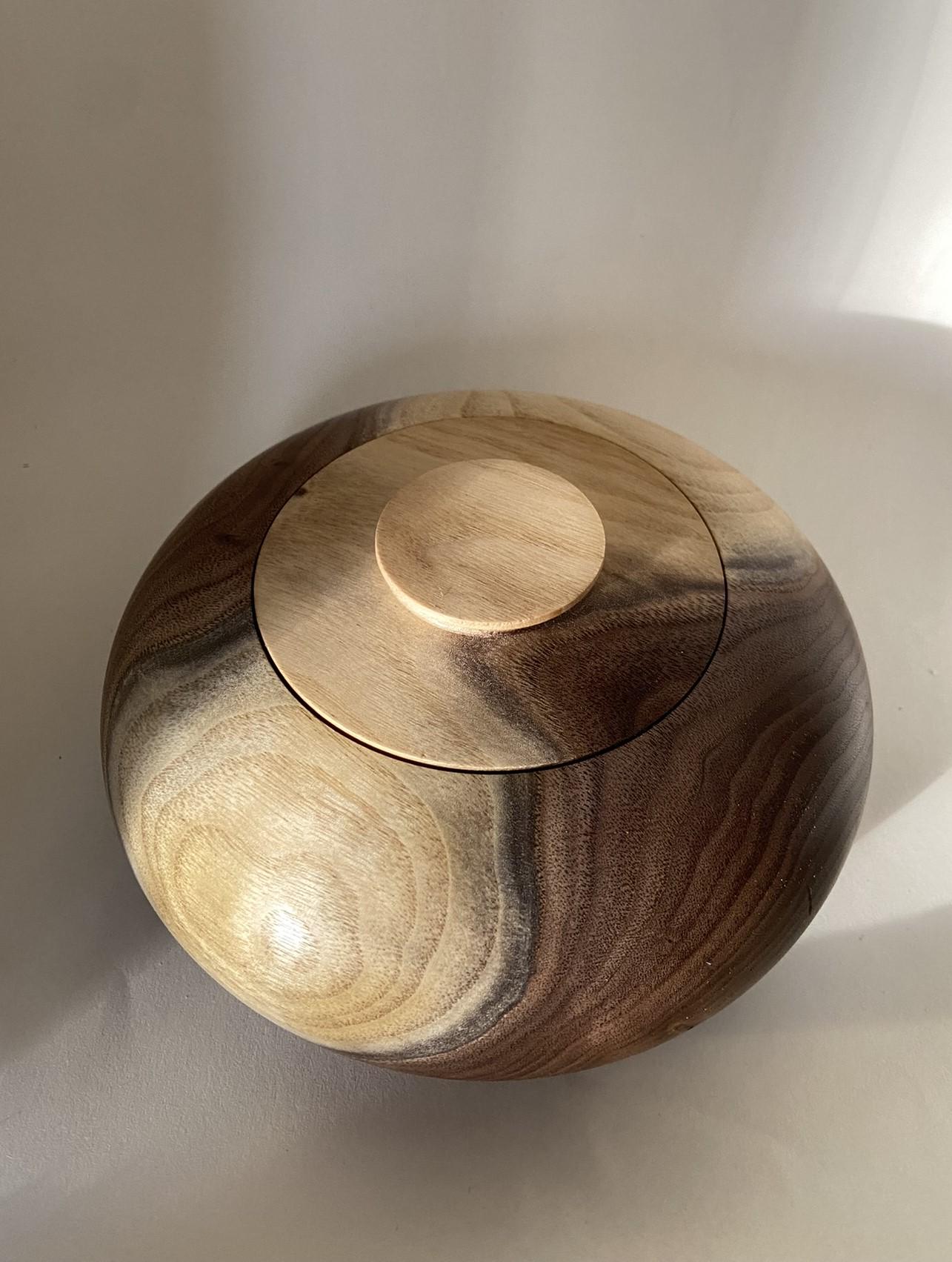 Hand Turned Walnut Pot With Lid, Handcrafted Elegant Walnut Container ...