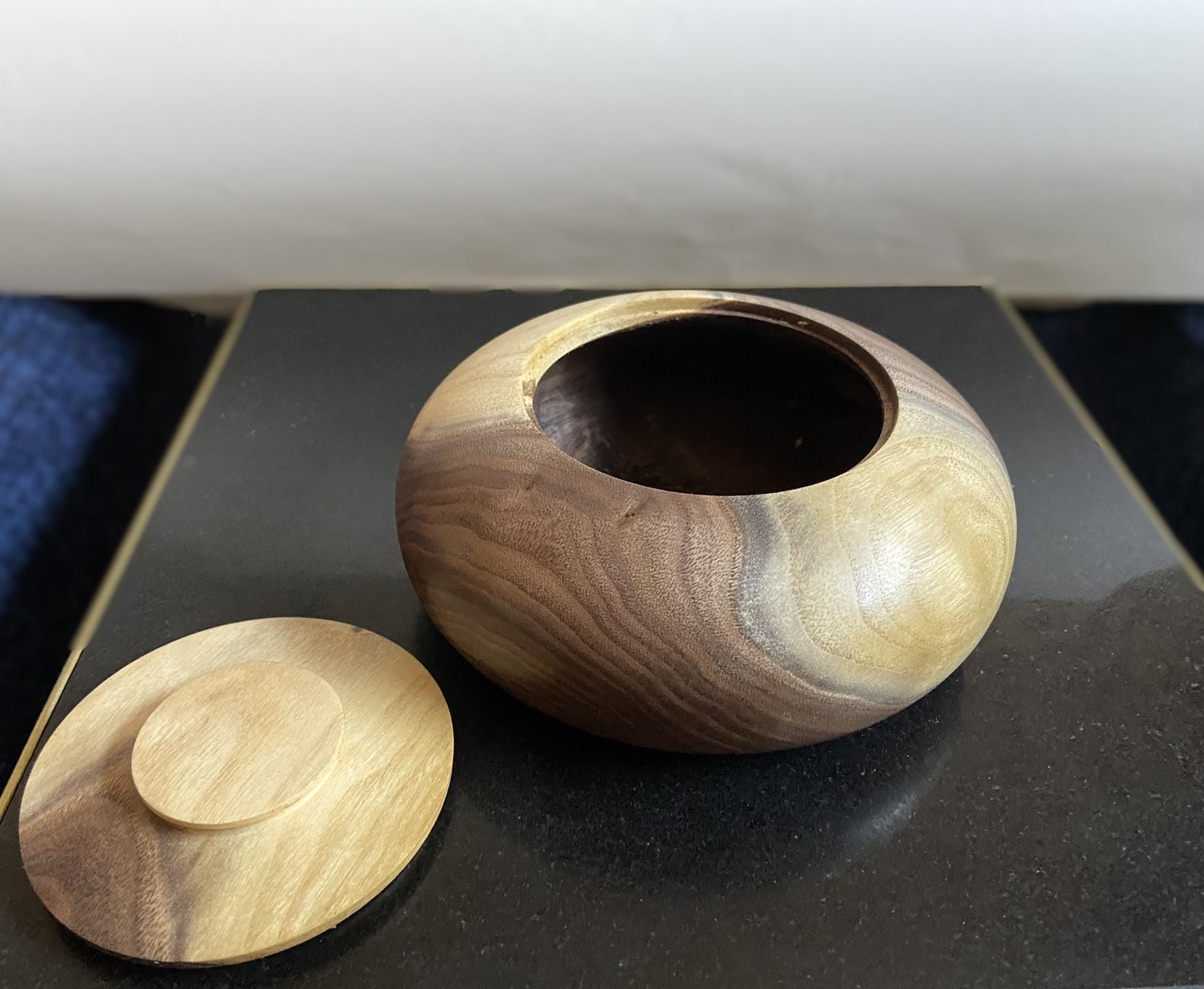 Hand Turned Walnut Pot With Lid, Handcrafted Elegant Walnut Container ...