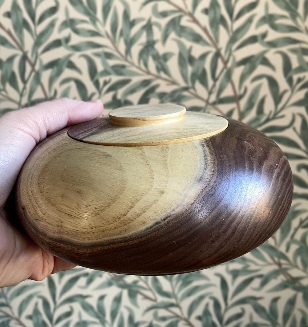 Hand Turned Walnut Pot With Lid, Handcrafted Elegant Walnut Container ...