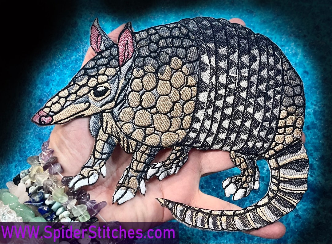 Texas Nine-banded Armadillo Iron on Patch 9 Ban Dillo Dasypus ...