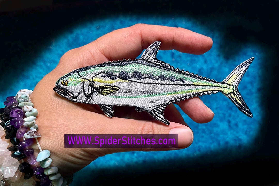 Giant Queenfish Queen Fish Scomberoides Commersonnianus Iron on Patch ...