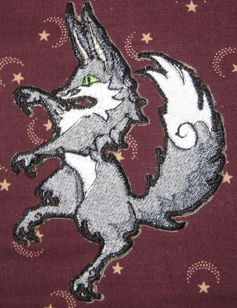 Epic Medieval Renascence Silver Fox Crest Heraldic Heraldry Iron on ...