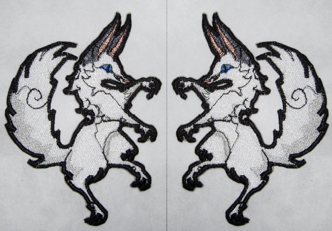 Pair of Epic Medieval Renascence White Arctic Fox Crest Heraldic ...