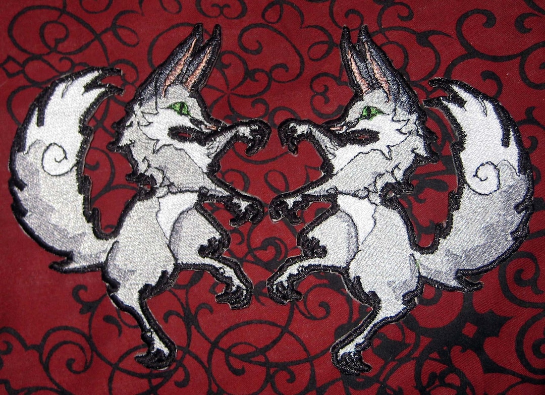 Epic Medieval Renascence Silver Fox Pair Crest Heraldic Heraldry Iron ...