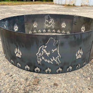 Wolf Fire Pit Ring: Heavy Duty Steel, Rustic Outdoor Decor - Etsy