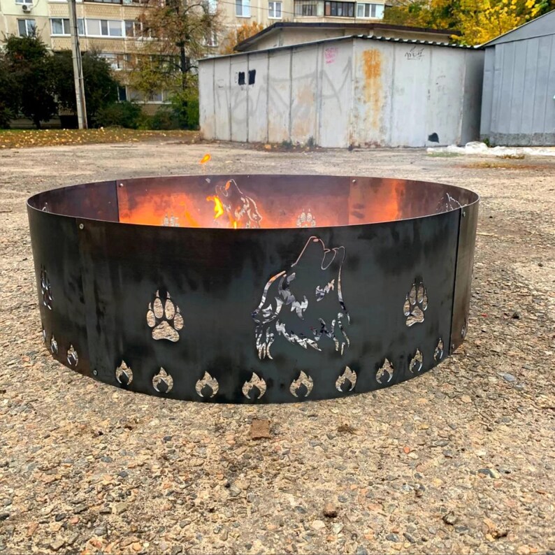 Wolf Fire Pit Ring: Heavy Duty Steel, Rustic Outdoor Decor - Etsy