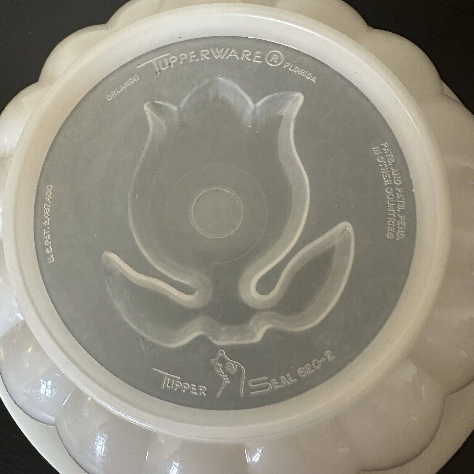 Vintage Tupperware Jel N Serve Flower Design on Seal 8 Inches White ...