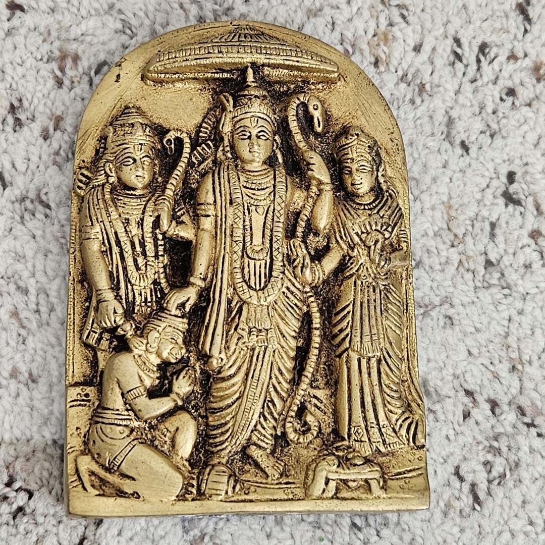 Elegant Brass Ramar Family Wall Hanging – Lord Rama, Sita, Lakshman ...