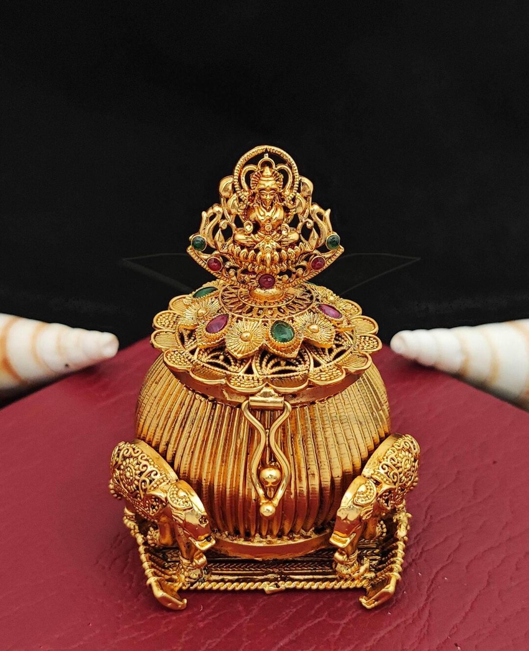 Lakshmi Brass Sindoor Box | Gold-plated Kumkum Dabbi With Beautiful ...
