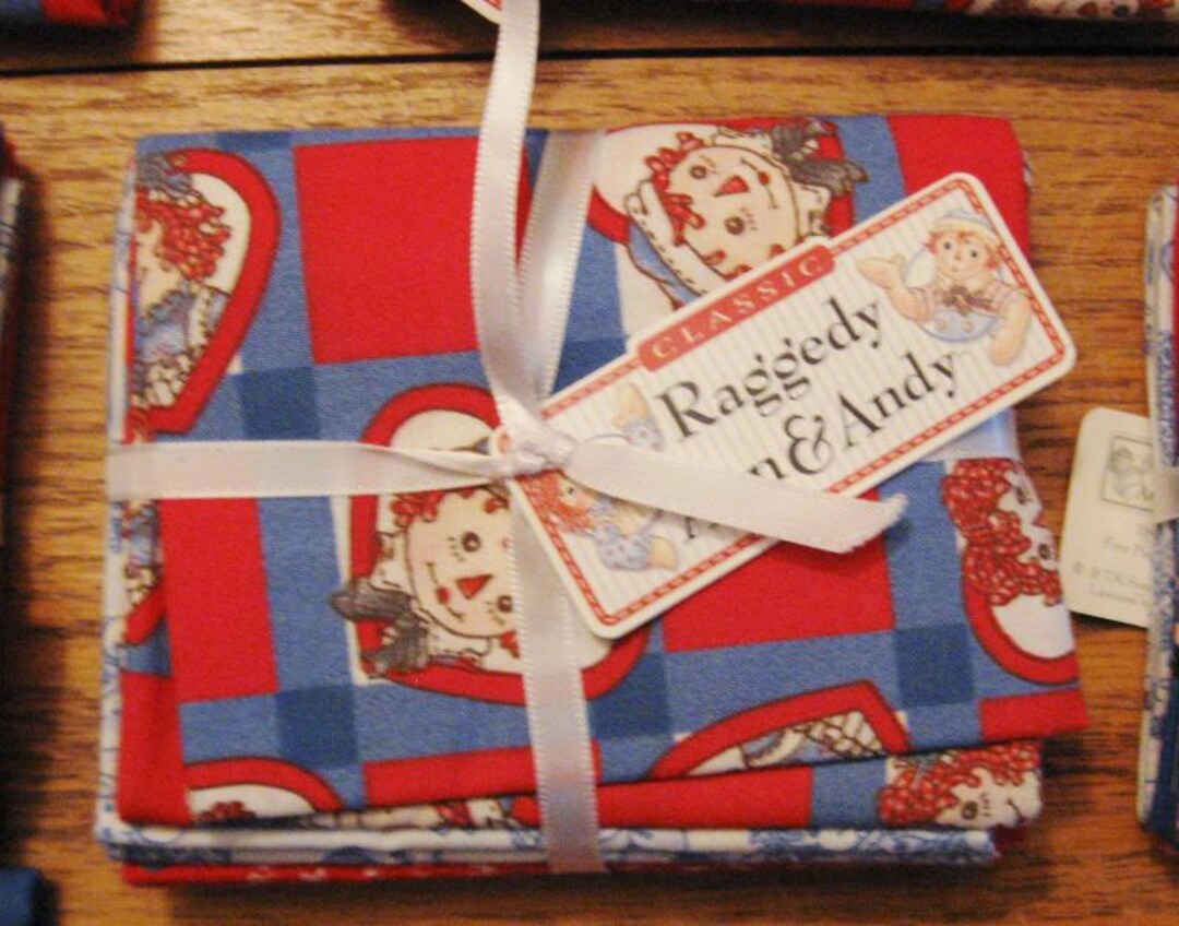 Raggedy Ann and Andy Fat Quarters Fabric - 27 Pieces of Fat Quarters ...