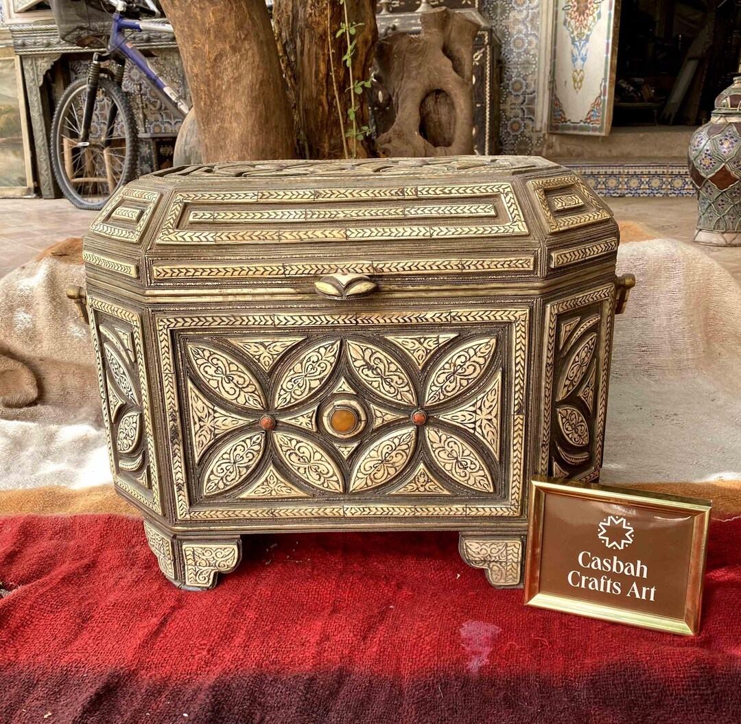 Vintage 1950s Berber Moroccan Box Handcrafted Wood & Camel Bone With ...