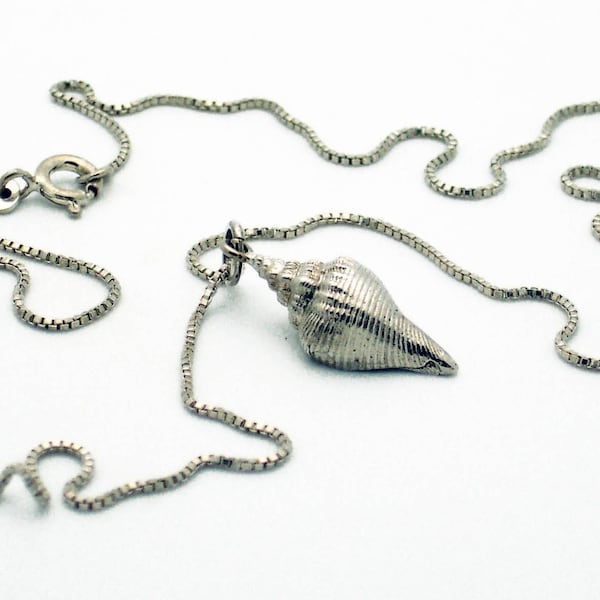 Olive Shell Pendant - Etsy