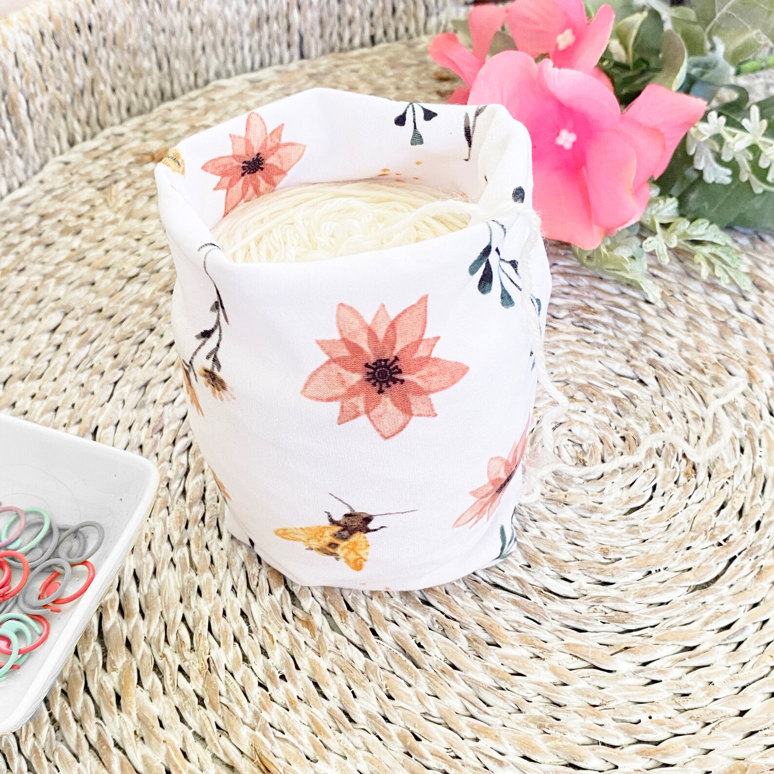 Honey Bee Yarn Cozy Yarn Holder Bee Lover Yarn Bowl Yarn Sleeve Spring ...