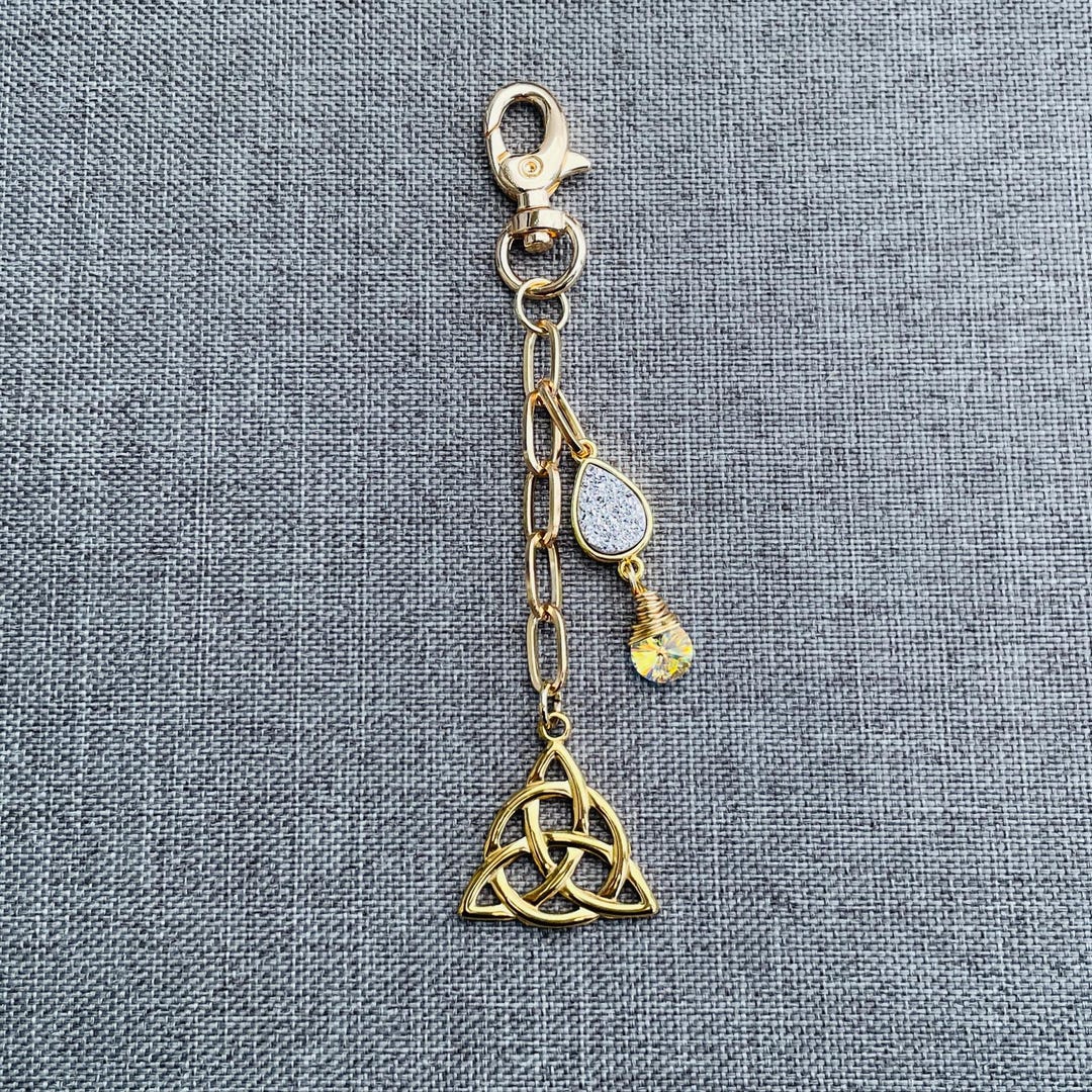 Trinity Celtic Knot Zipper Tassel. Irish Keyring. Gold Keychain. - Etsy