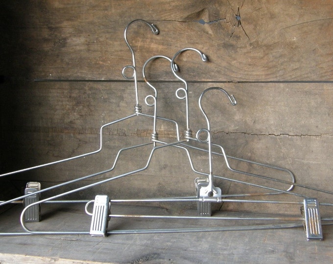 Vintage Wire Clothes Hangers - Set of 4 - Etsy