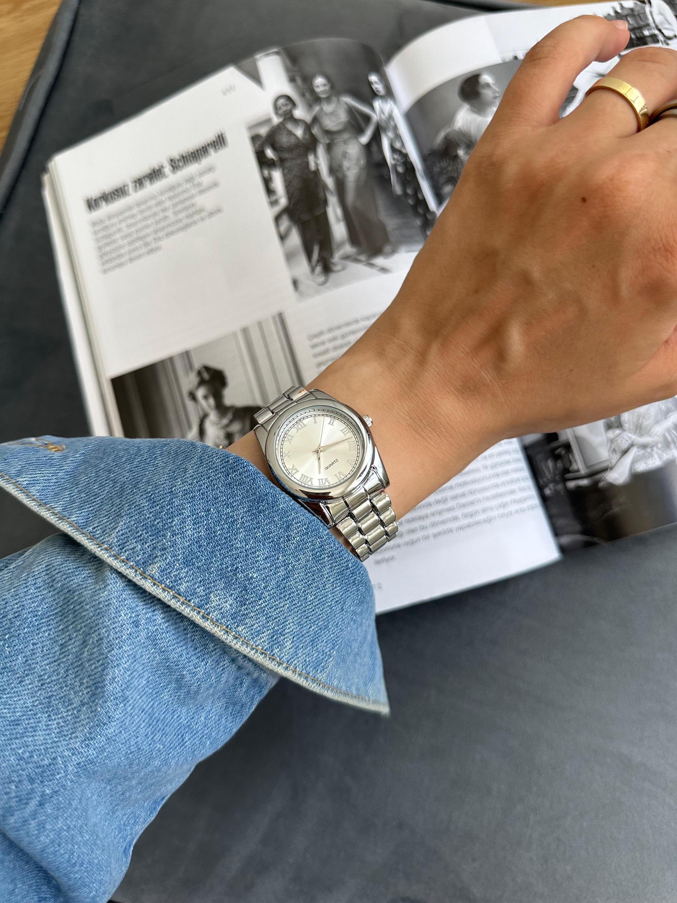 Adjustable Women Watch, Silver Colour Woman Wrist Watch, Vintage Design ...
