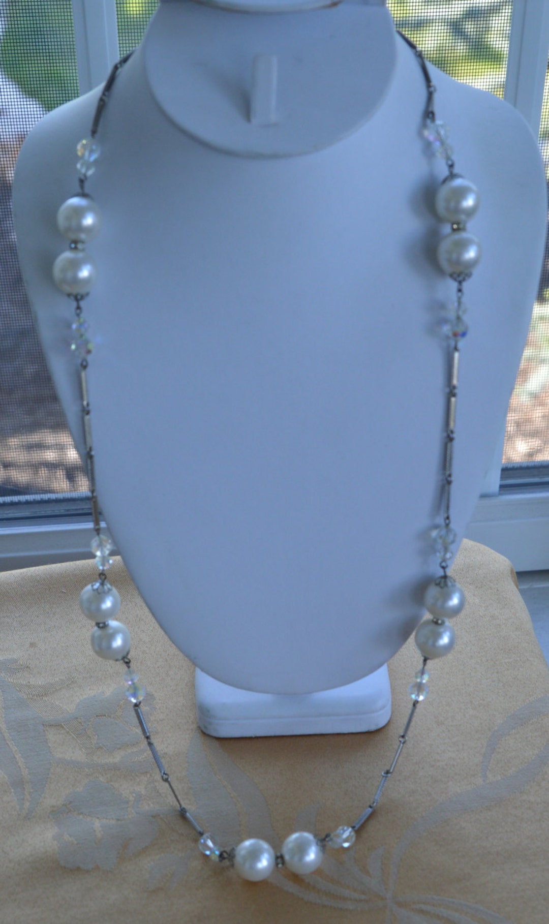 Pretty Vintage Large Faux Pearls, Faux Crystal Necklace, Silver Tone ...