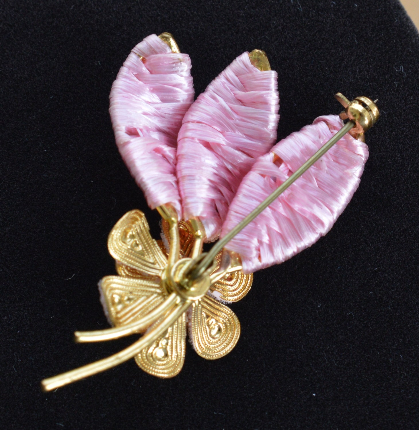 Pretty Vintage Pink Floral Leaf Ribbon Gold Tone Brooch | Etsy