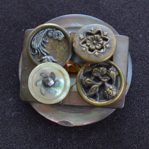 Button Brooch - Etsy