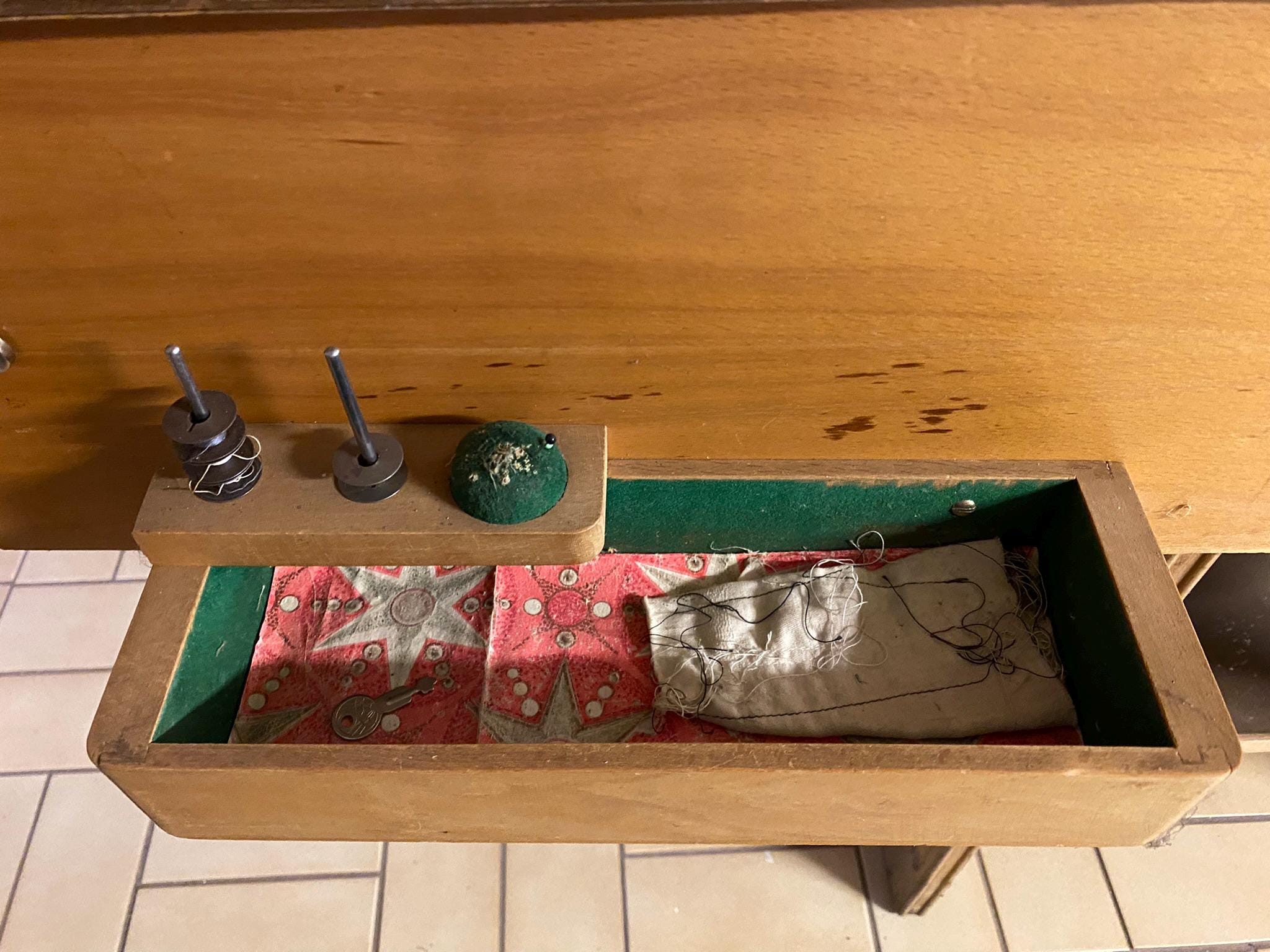 Zündapp Vintage Sewing Machine - Etsy