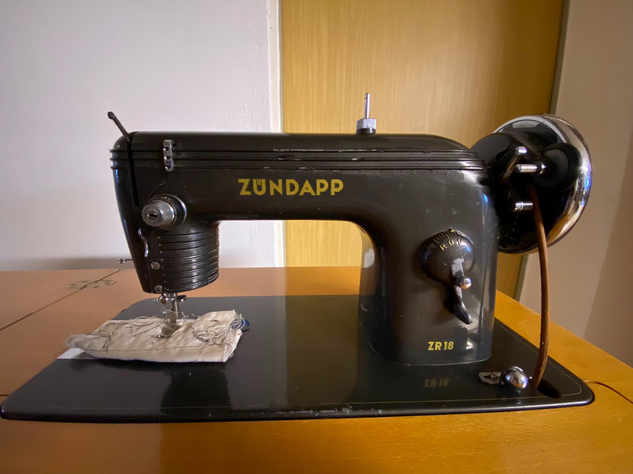Zündapp Vintage Sewing Machine - Etsy
