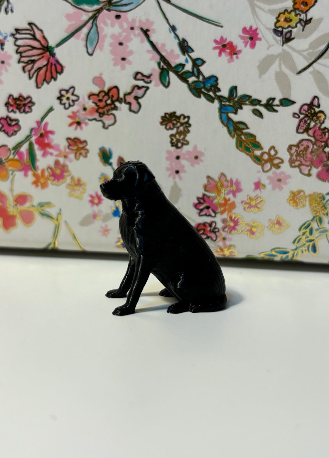 Dollhouse Miniature Sitting Labrador Dog for Doll House Animal Diffrent ...