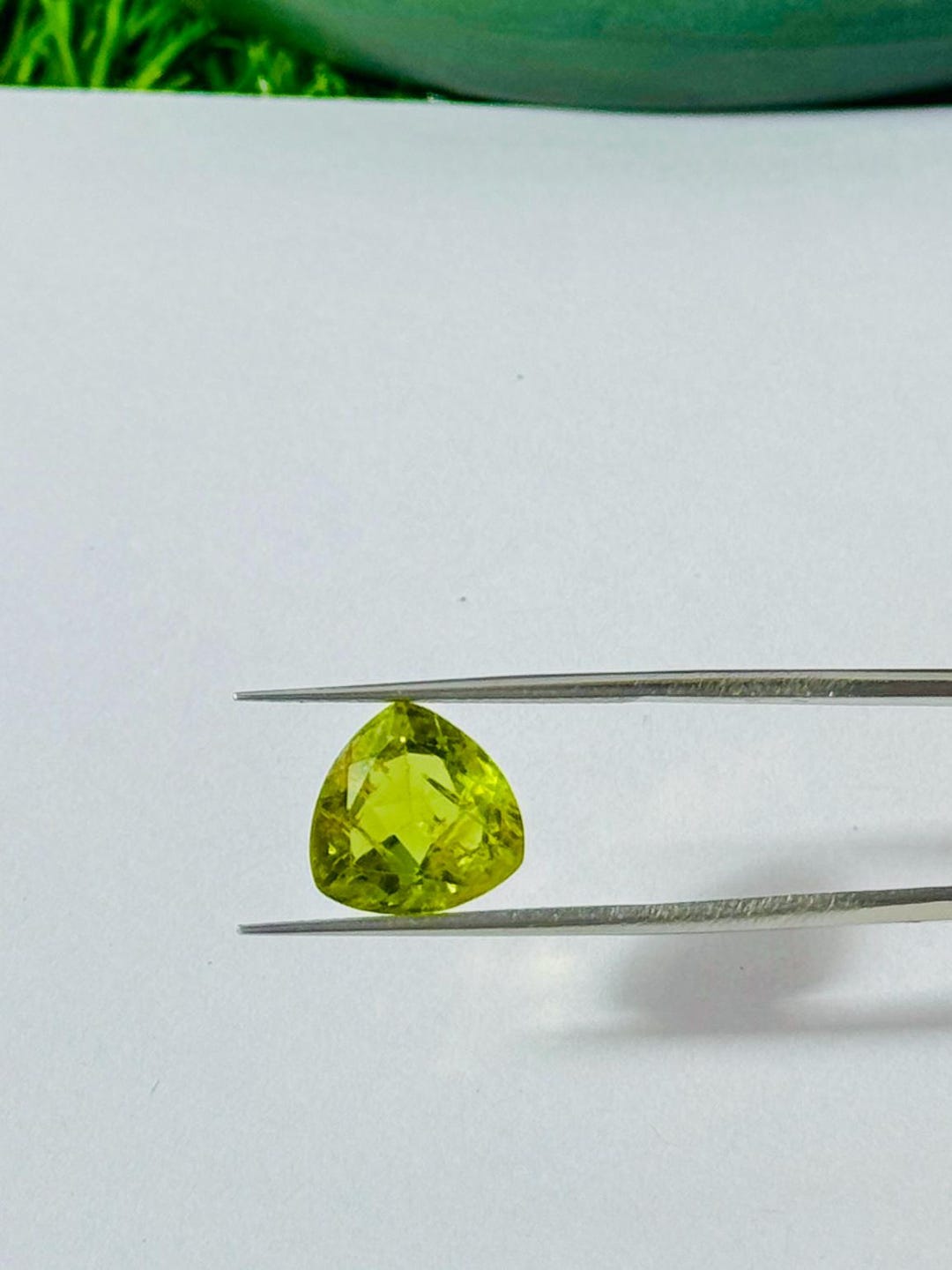 Trilliant Shape Natural Peridot Certified 4.55 Carats Extremely Rare ...