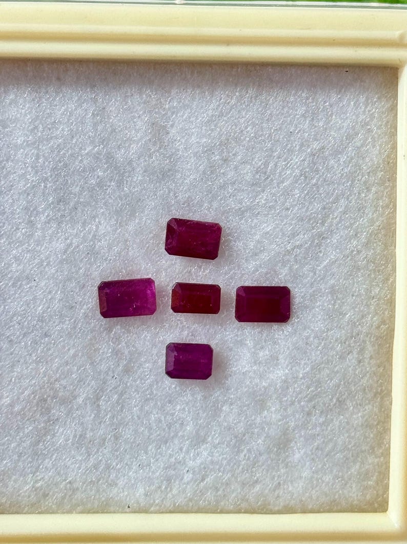 Natural Ruby 5 Piece Loose Stone 6x4x2mm 2.60 Carats Emerald Cut Shape ...