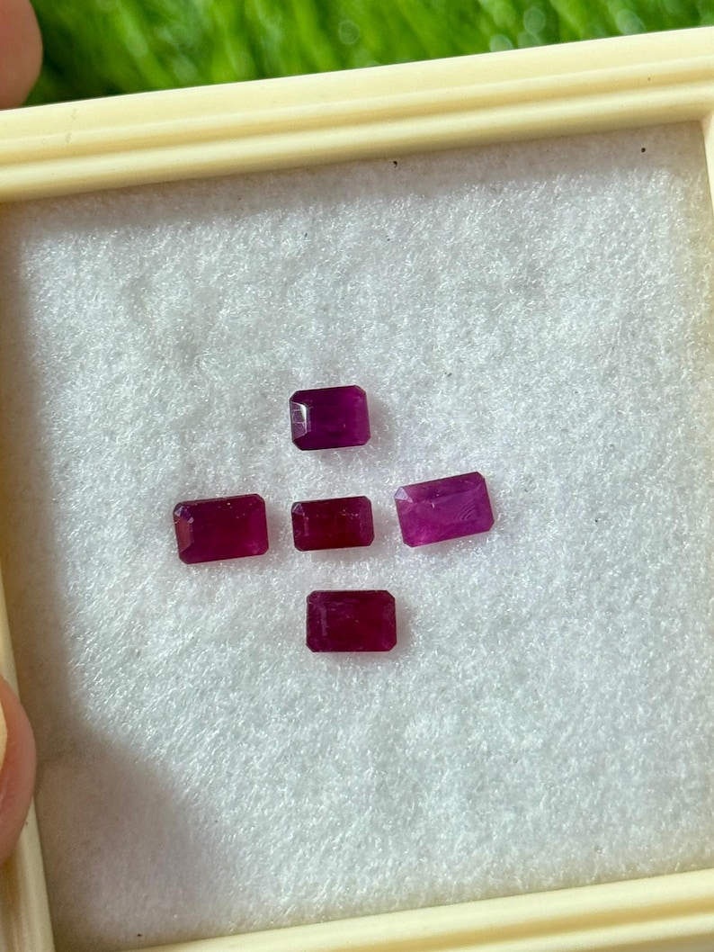 Natural Ruby 5 Piece Loose Stone 6x4x2mm 2.60 Carats Emerald Cut Shape ...