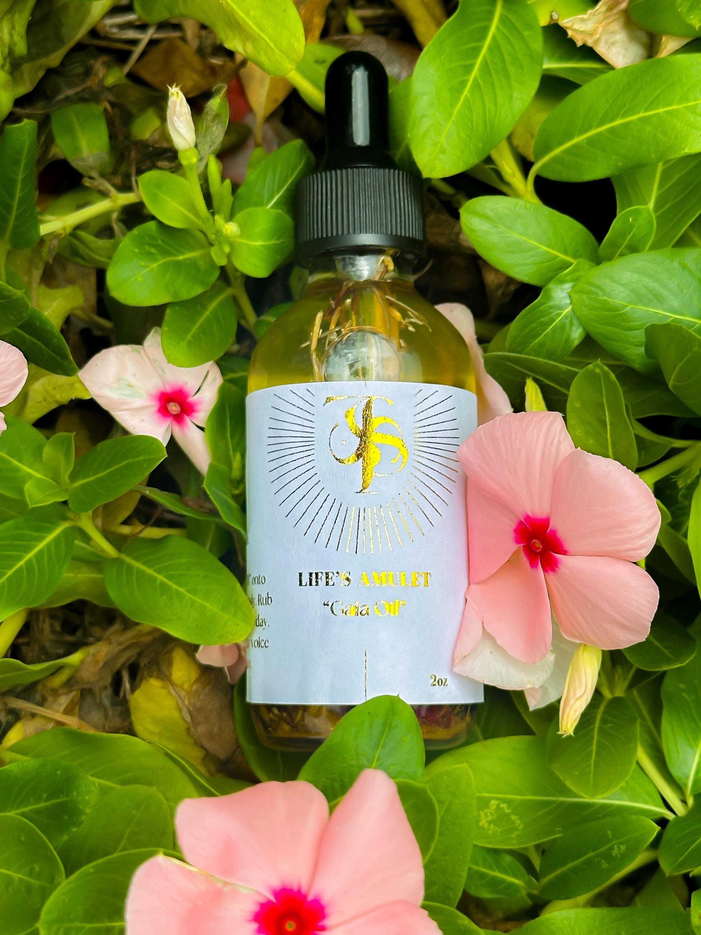 Gaia Ritual Oil (divine Feminine) / Intention Oil/ Conjure Oil / Hoodoo ...