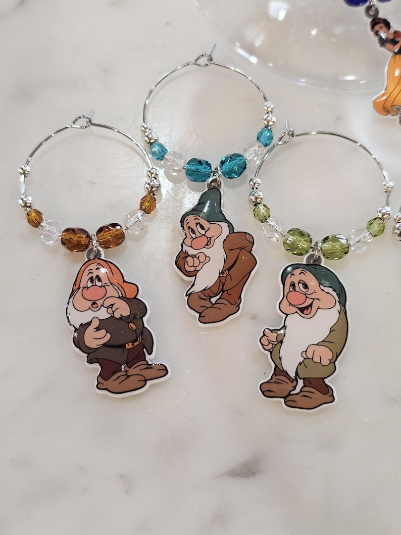 Snow White and Seven Dwarfs Wine Charms WITH POUCH - Etsy Canada