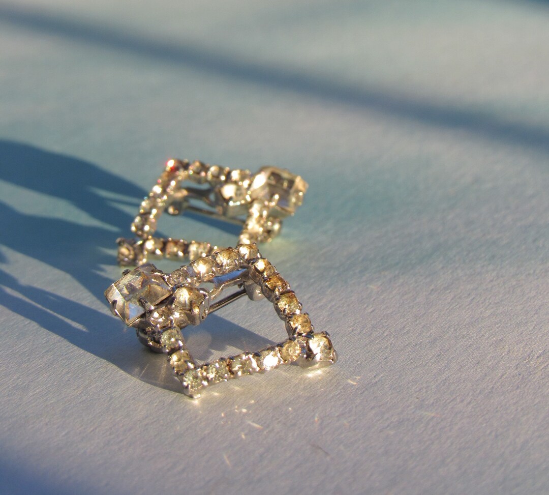 Pair of Sweet Tiny Scatter Pins With Clear Rhinestones in Silver-tone ...