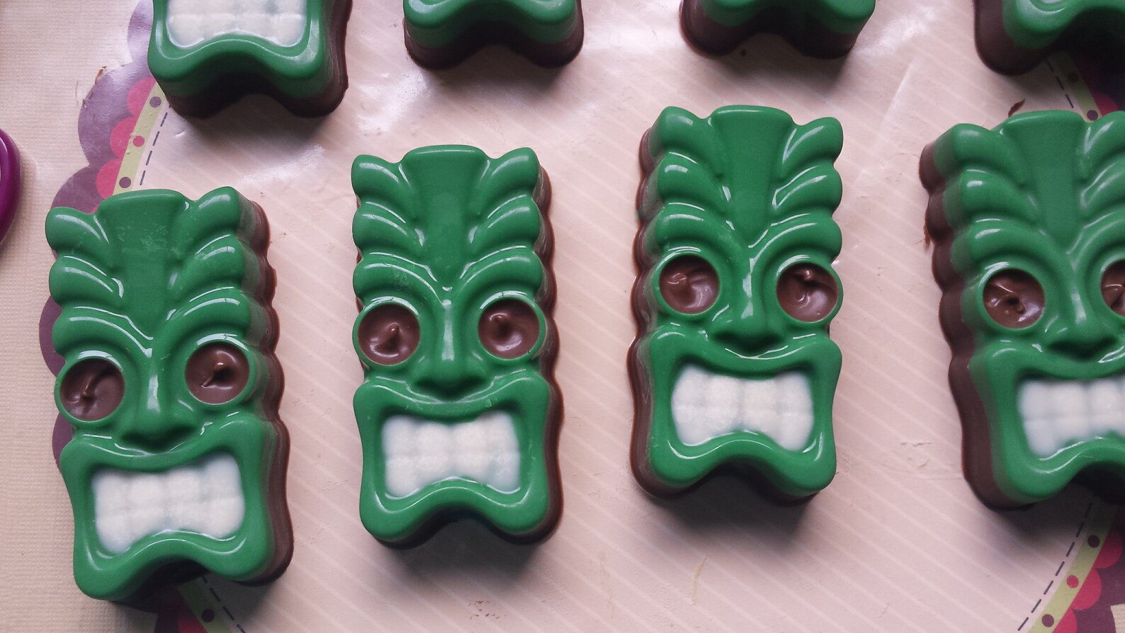 One Dozen Tiki Mask Chocolate Covered Sandwich Cookie Party - Etsy