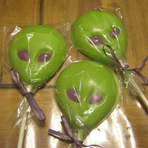 One Dozen Alien Head Chocolate Lollipops Suckers Party Favors - Etsy