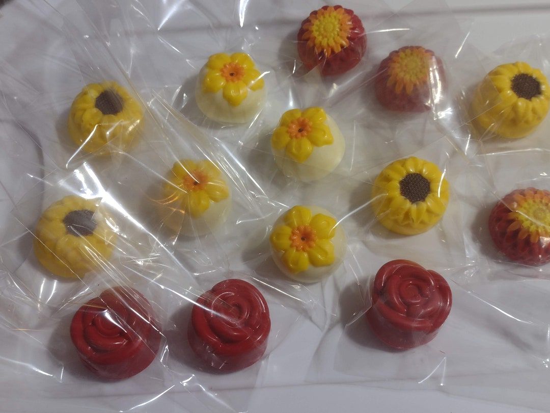 1 Dozen Peanut Butter, Caramel, or Marshmallow Filled Floral Bon-bons ...