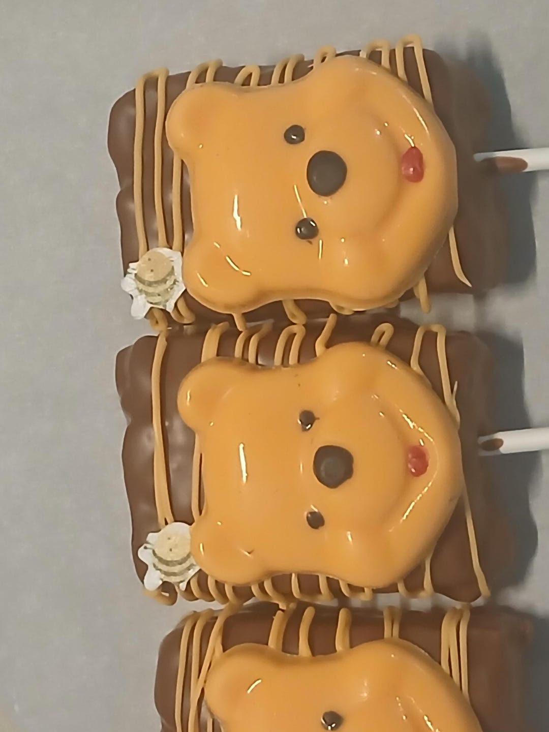 6 Piece Honey Bear Rice Krispie Treats With Edible Bee Image Party ...