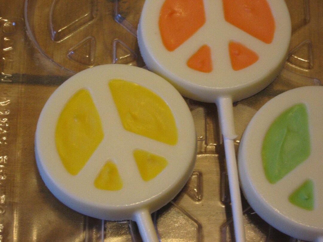 One Dozen Peace Sign Lollipops - Etsy