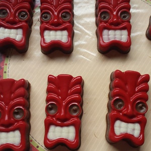 One Dozen Tiki Mask Chocolate Covered Sandwich Cookie Party Favors - Etsy