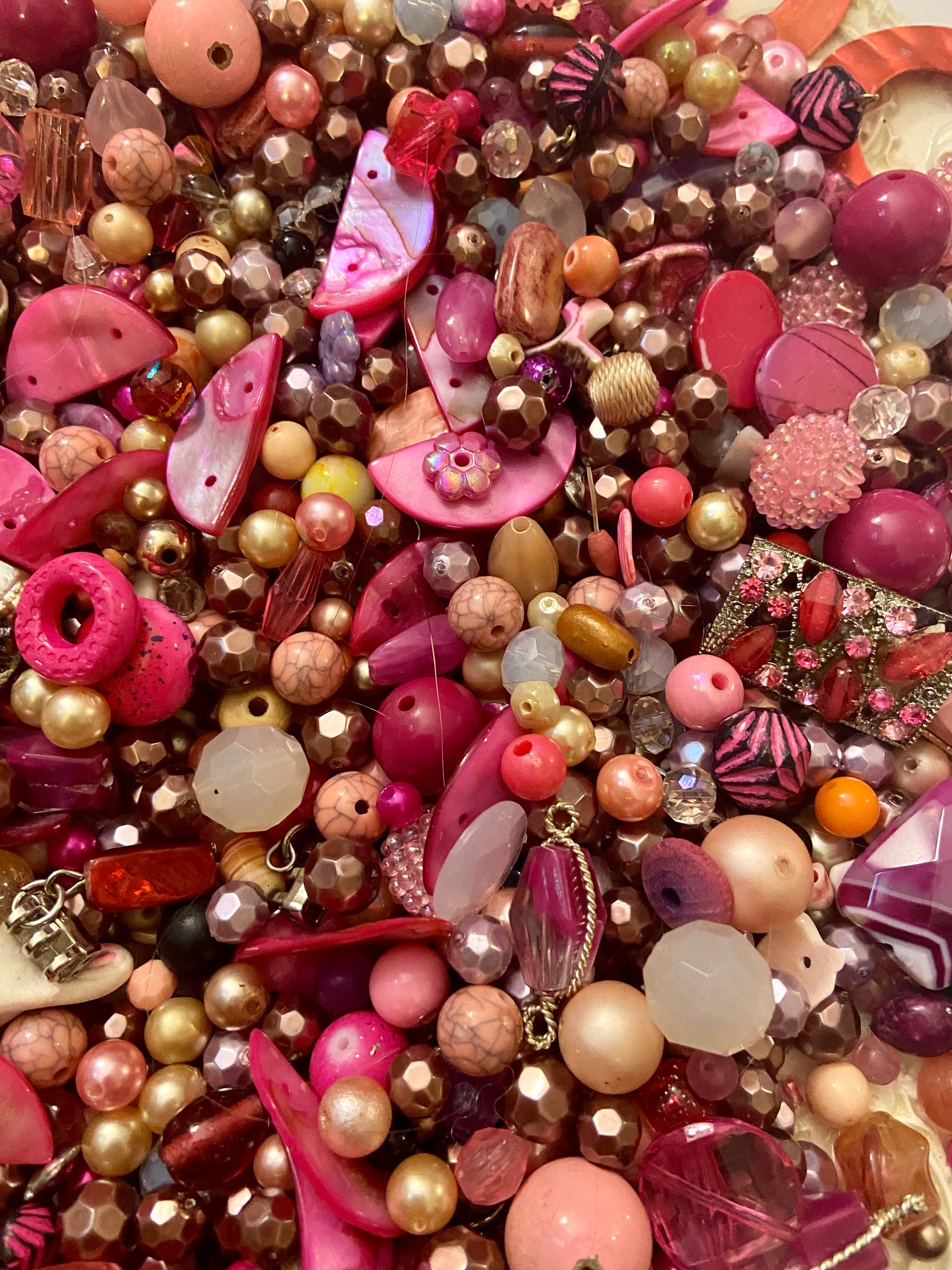 HUGE 2 Pounds Destash Bead Mix Vintage Glass Plastic Wood - Etsy