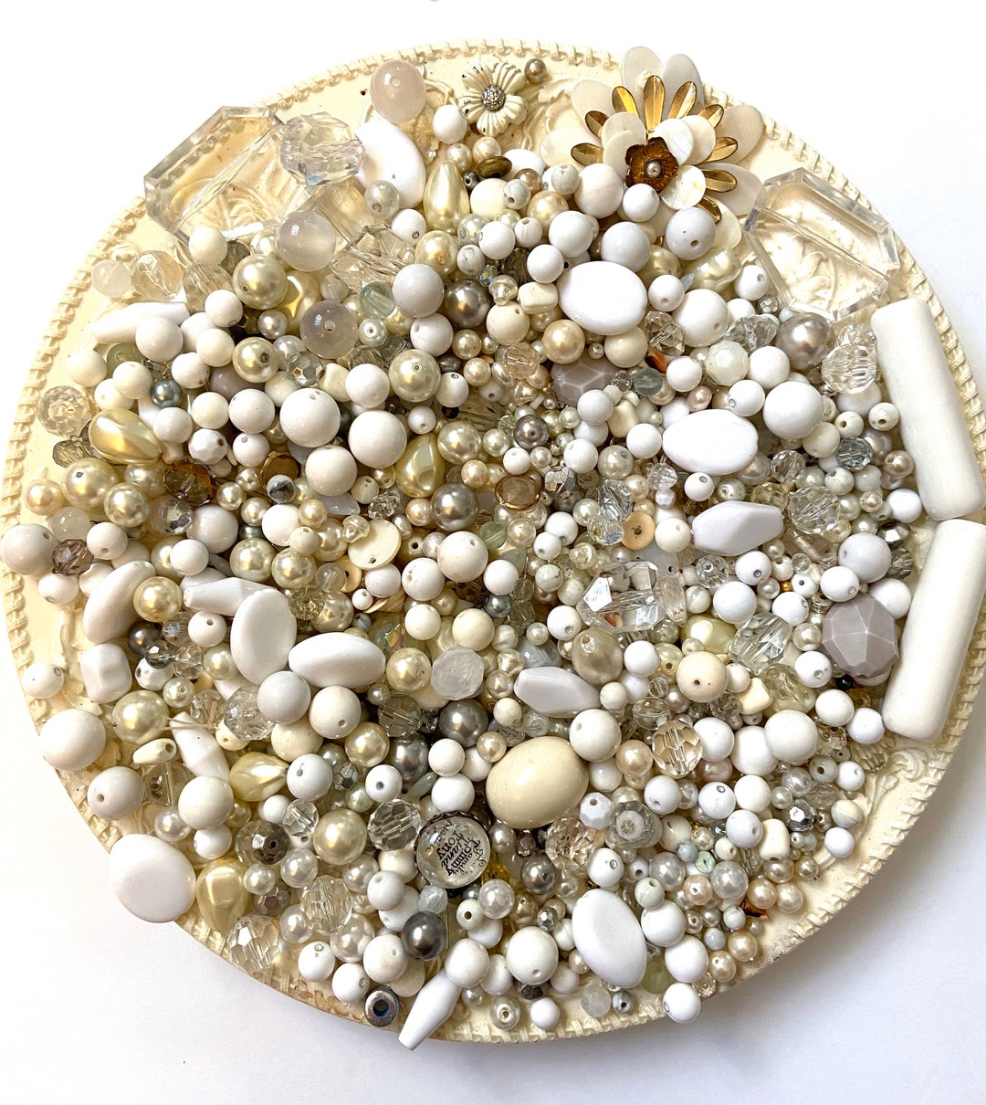 HUGE 2 Pounds Destash Bead Mix Vintage Pearl Glass Plastic Bone Metal ...