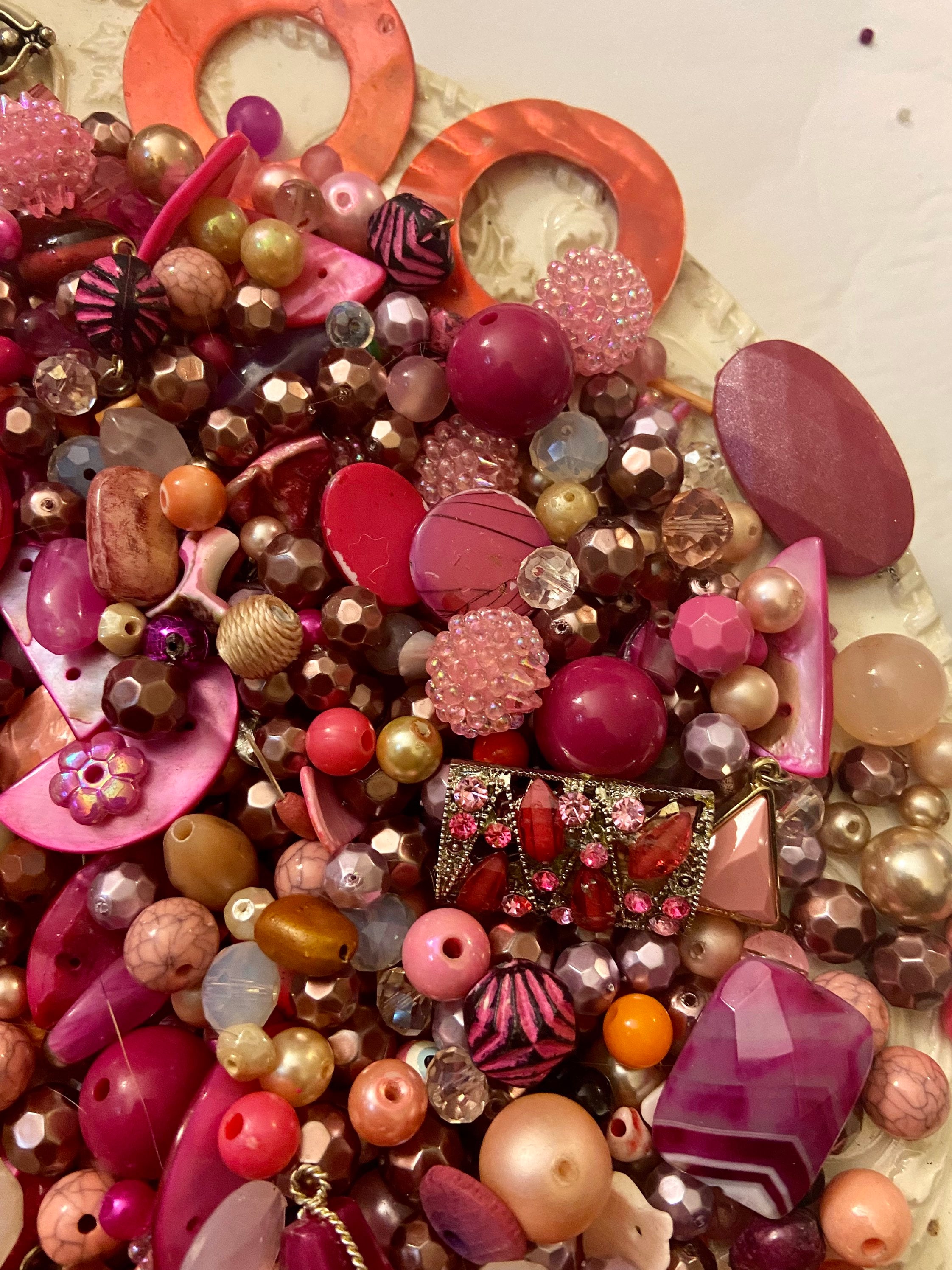 HUGE 2 Pounds Destash Bead Mix Vintage Glass Plastic Wood - Etsy