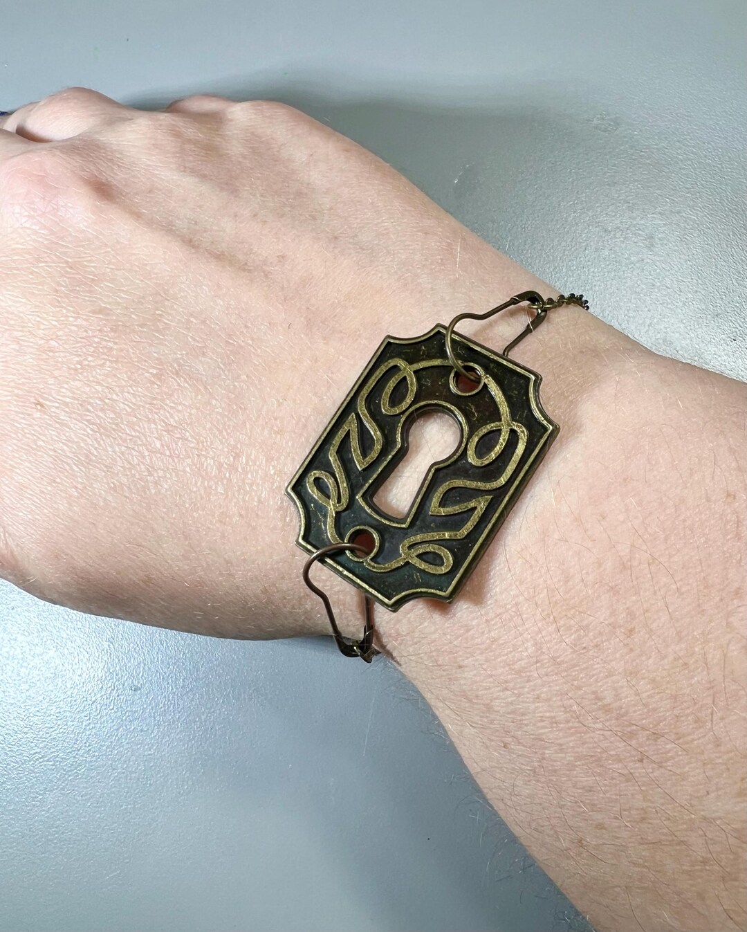 Keyhole Chain Link Bracelet With Pins, Lobster Clasp, Handmade - Etsy