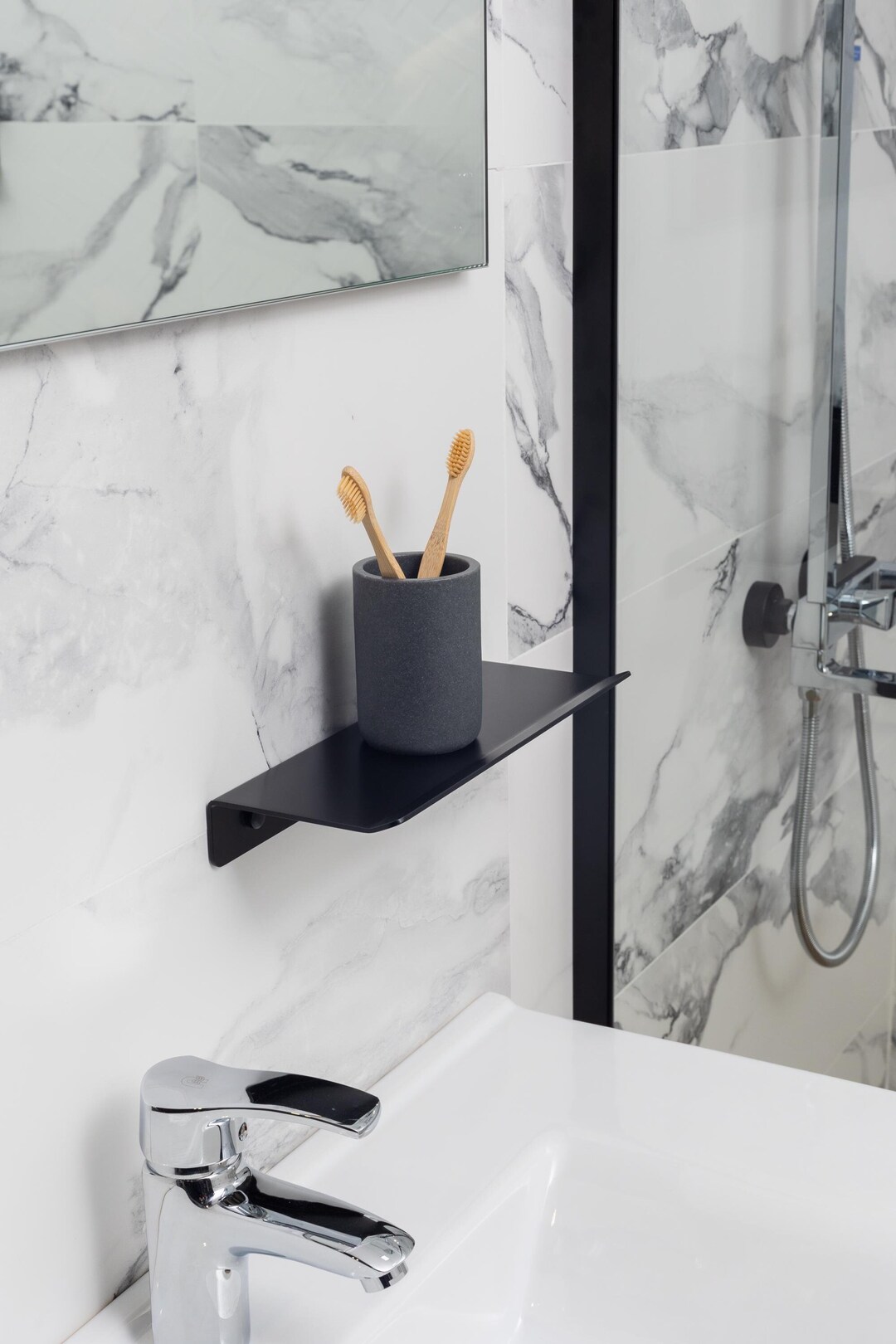 Black Floating Bathroom Shelf – Stylish Metal Wall Storage for Soap ...