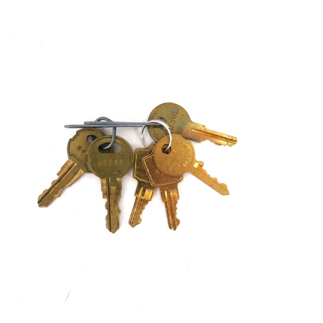 Vintage Collection of Brass Keys / Fort Lock / Registered Key / Maq - Etsy