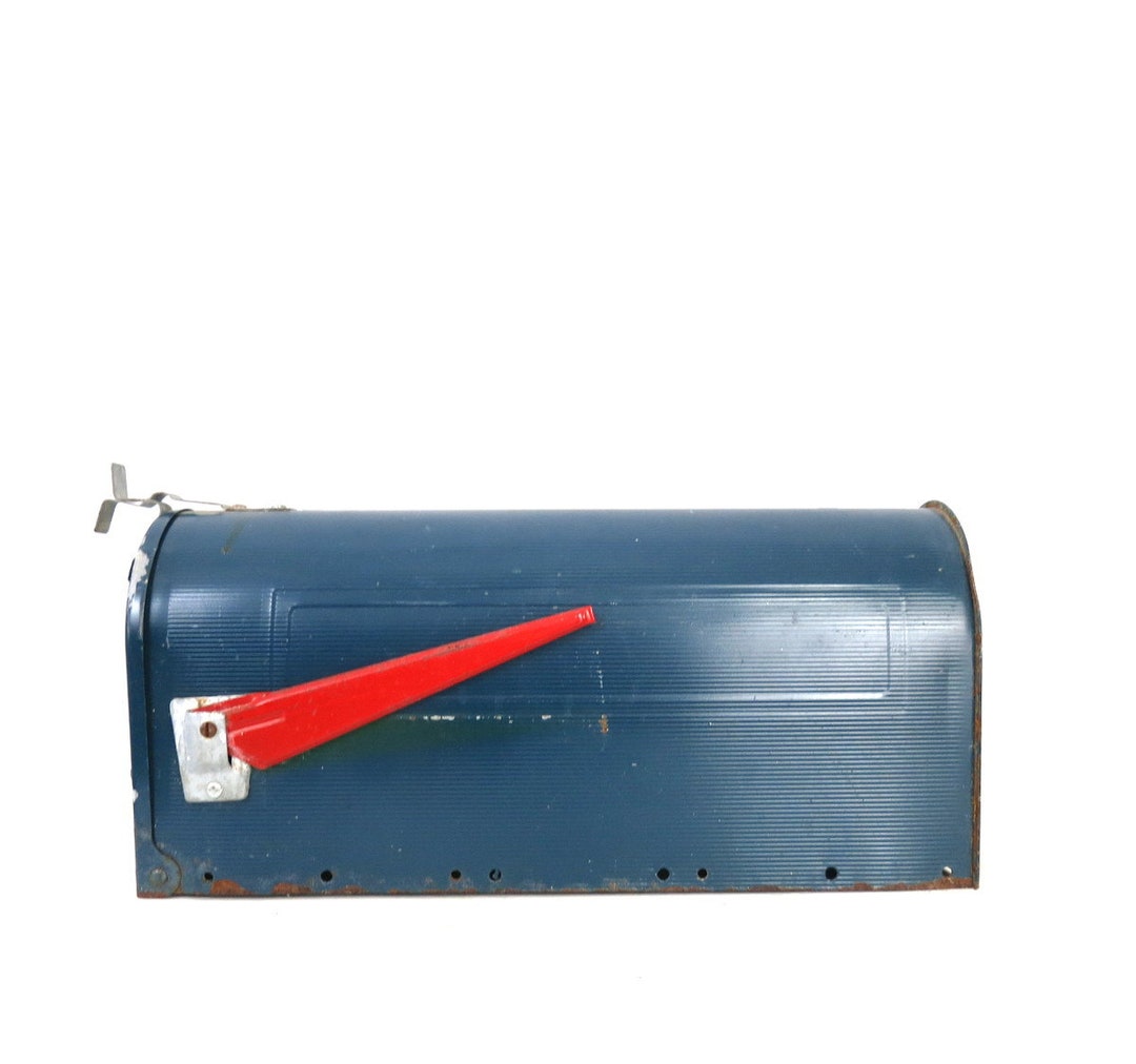 Vintage Teal Rural Mailbox With Flag Rustic Metal Box Vintage Storage ...