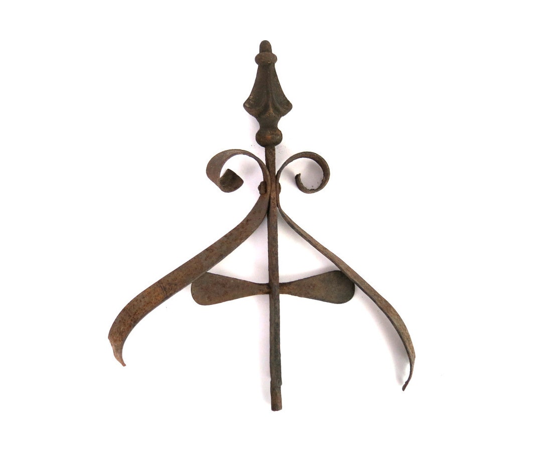 Cast Iron Fence Post Ornamental Top Antique Architectural Rusty Salvage ...