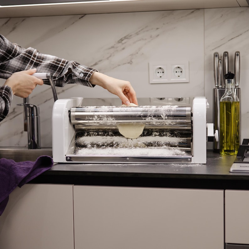 Dough Rolling Machine, Manual Dough Sheeter, Dough Roller, Pastry ...