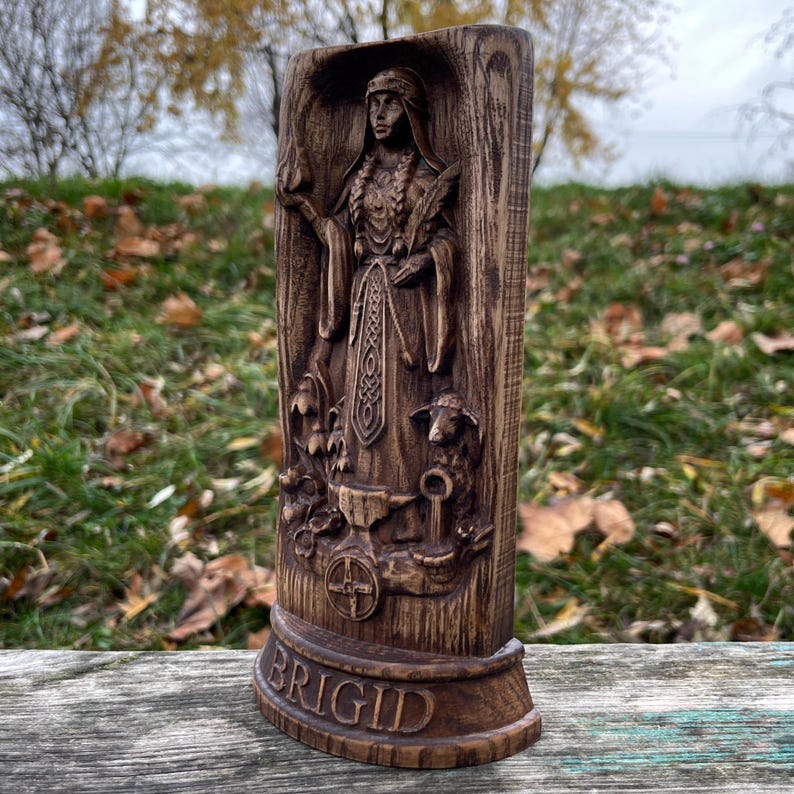 Brigid Wooden Statue – Celtic Irish Goddess of Healing, Poetry ...